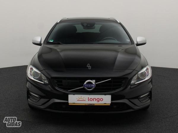 Black Volvo V60 2018 in Vilnius, with an engine capacity of 2.00 L and mileage of 200 thousand km for 13799 €, photo 3 on AUTOMOTO.COM.LV
