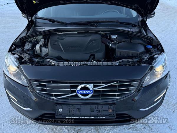Black Volvo V60 2018 in Tartu, with an engine capacity of 2.00 L and mileage of 276 thousand km for 11499 €, photo 5 on AUTOMOTO.COM.LV