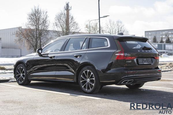 Melns Volvo V60 2018 Kauņa, ar dzinēja tilpumu 2.00 L un nobraukumu 226 tūkst. km par 12700 €, foto 6 vietnē AUTOMOTO.COM.LV