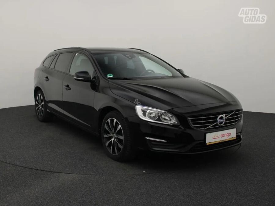 Black Volvo V60 2018 in Vilnius, with an engine capacity of 2.00 L and mileage of 254 thousand km for 11199 €, photo 11 on AUTOMOTO.COM.LV