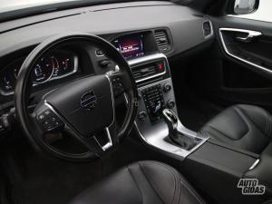 Black Volvo V60 2018 in Vilnius, with an engine capacity of 2.00 L and mileage of 254 thousand km for 11199 €, photo 17 on AUTOMOTO.COM.LV