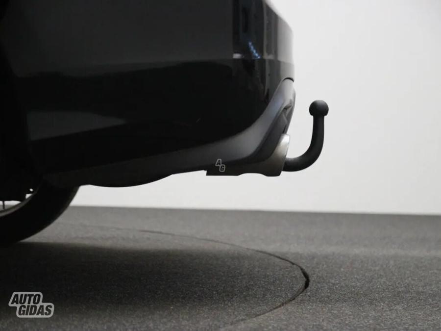 Black Volvo V60 2018 in Vilnius, with an engine capacity of 2.00 L and mileage of 204 thousand km for 13399 €, photo 30 on AUTOMOTO.COM.LV