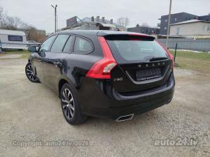 Melns Volvo V60 2018 Rakvere, ar dzinēja tilpumu 2.00 L un nobraukumu 238 tūkst. km par 9900 €, foto 5 vietnē AUTOMOTO.COM.LV