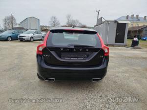 Melns Volvo V60 2018 Rakvere, ar dzinēja tilpumu 2.00 L un nobraukumu 238 tūkst. km par 9900 €, foto 6 vietnē AUTOMOTO.COM.LV