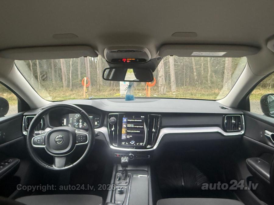 Черный Вольво B60 2018 в Таллин, объемом двигателя 2.00 л и пробегом 144 тыс. км за 15999 €, фото 8 на AUTOMOTO.COM.LV
