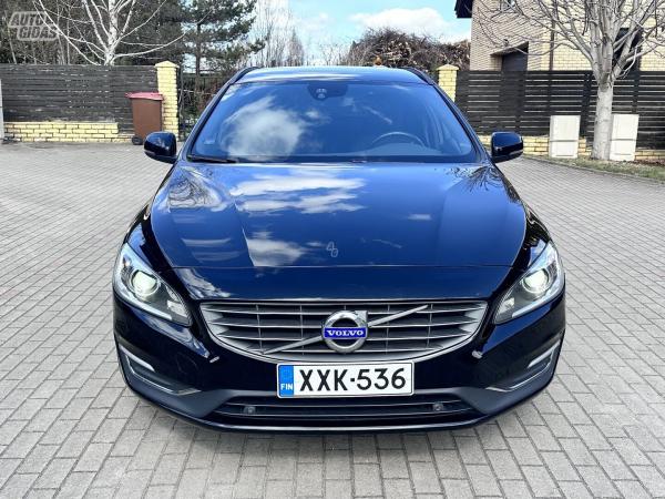 Melns Volvo V60 2018 Klaipėda, ar dzinēja tilpumu 2.40 L un nobraukumu 204 tūkst. km par 9300 €, foto 3 vietnē AUTOMOTO.COM.LV