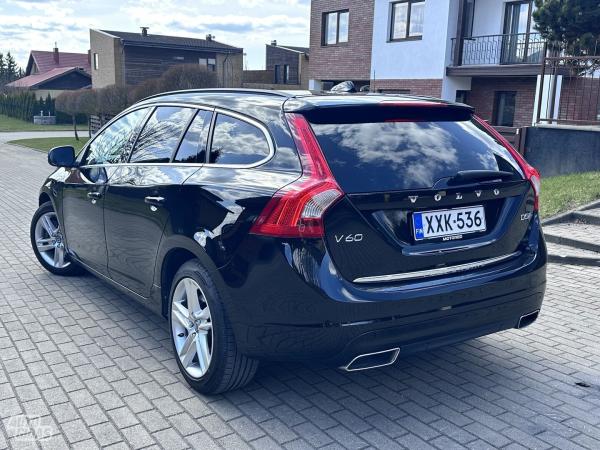 Melns Volvo V60 2018 Klaipėda, ar dzinēja tilpumu 2.40 L un nobraukumu 204 tūkst. km par 9300 €, foto 6 vietnē AUTOMOTO.COM.LV