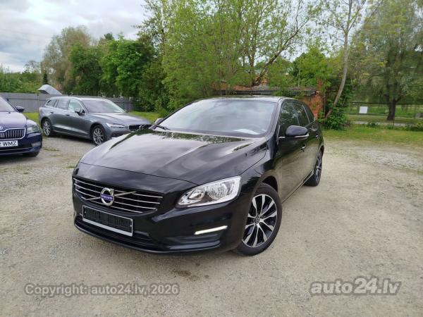 Melns Volvo V60 2018 Rakvere, ar dzinēja tilpumu 2.00 L un nobraukumu 238 tūkst. km par 9900 €, foto 1 vietnē AUTOMOTO.COM.LV