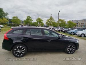 Melns Volvo V60 2018 Rakvere, ar dzinēja tilpumu 2.00 L un nobraukumu 238 tūkst. km par 9900 €, foto 8 vietnē AUTOMOTO.COM.LV