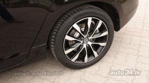 Melns Volvo V60 2018 Tartu, ar dzinēja tilpumu 2.00 L un nobraukumu 219 tūkst. km par 10990 €, foto 21 vietnē AUTOMOTO.COM.LV