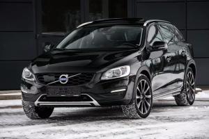 Black Volvo V60 2018 in Jelgava, with an engine capacity of 2.00 L and mileage of 264 thousand km for 12500 €, photo  on AUTOMOTO.COM.LV