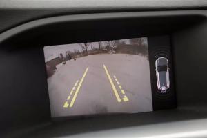 Melns Volvo V60 2018 Jelgava, ar dzinēja tilpumu 2.00 L un nobraukumu 264 tūkst. km par 12500 €, foto 19 vietnē AUTOMOTO.COM.LV
