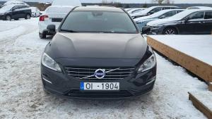 Melns Volvo V60 2018 Rīga, ar dzinēja tilpumu 2.00 L un nobraukumu 201 tūkst. km par 10900 €, foto 5 vietnē AUTOMOTO.COM.LV