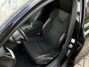 Melns Volvo V60 2018 Kauņa, ar dzinēja tilpumu 1.97 L un nobraukumu 216 tūkst. km par 14350 €, foto 18 vietnē AUTOMOTO.COM.LV