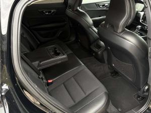Melns Volvo V60 2018 Kauņa, ar dzinēja tilpumu 1.97 L un nobraukumu 216 tūkst. km par 14350 €, foto 20 vietnē AUTOMOTO.COM.LV