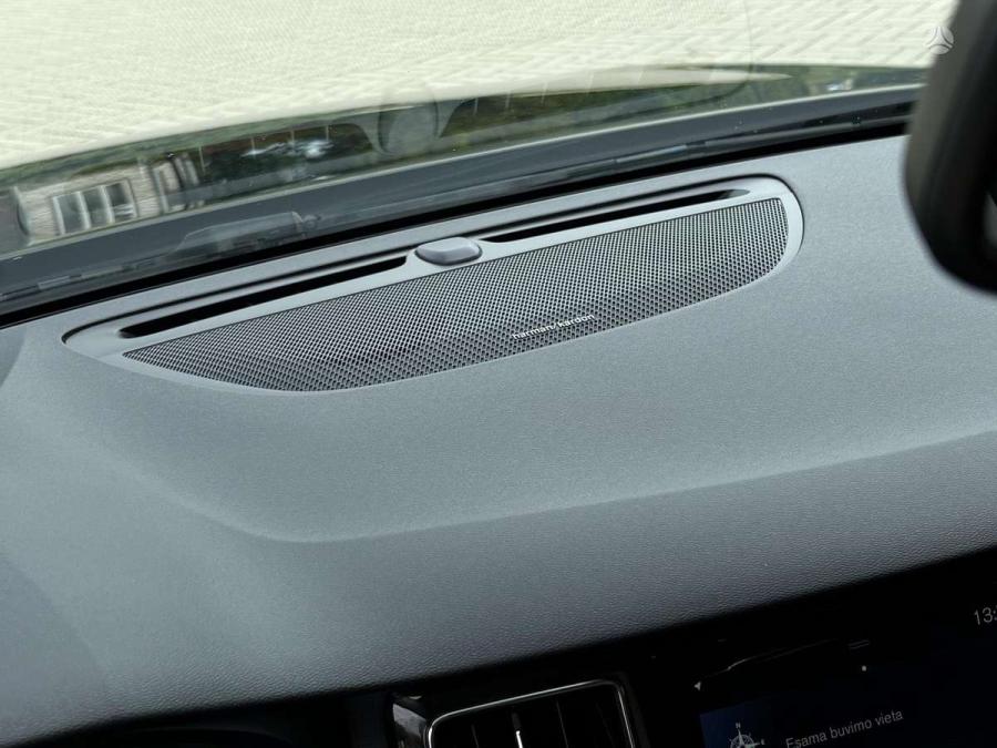 Melns Volvo V60 2018 Kauņa, ar dzinēja tilpumu 1.97 L un nobraukumu 216 tūkst. km par 14350 €, foto 23 vietnē AUTOMOTO.COM.LV