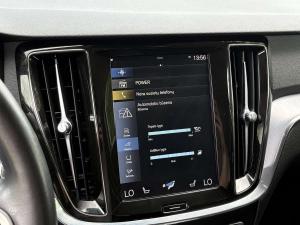 Melns Volvo V60 2018 Kauņa, ar dzinēja tilpumu 1.97 L un nobraukumu 216 tūkst. km par 14350 €, foto 27 vietnē AUTOMOTO.COM.LV