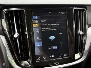Melns Volvo V60 2018 Kauņa, ar dzinēja tilpumu 1.97 L un nobraukumu 216 tūkst. km par 14350 €, foto 32 vietnē AUTOMOTO.COM.LV