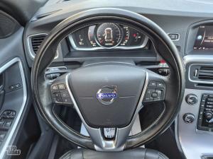 Melns Volvo V60 2018 Viļņa, ar dzinēja tilpumu 2.00 L un nobraukumu 233 tūkst. km par 8400 €, foto 8 vietnē AUTOMOTO.COM.LV