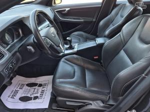 Melns Volvo V60 2018 Viļņa, ar dzinēja tilpumu 2.00 L un nobraukumu 233 tūkst. km par 8400 €, foto 10 vietnē AUTOMOTO.COM.LV