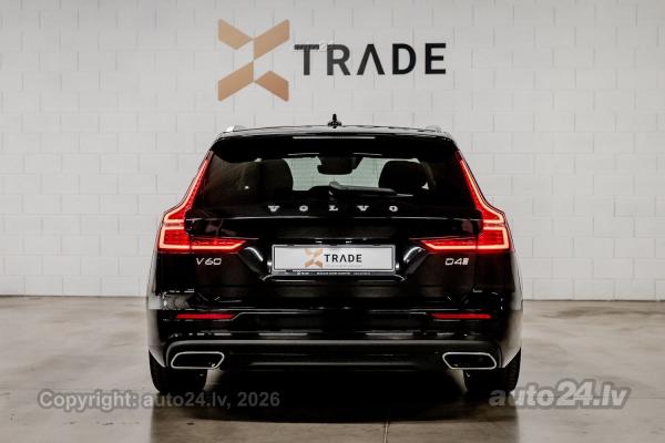 Black Volvo V60 2018 in Parnu, with an engine capacity of 2.00 L and mileage of 194 thousand km for 17990 €, photo 4 on AUTOMOTO.COM.LV