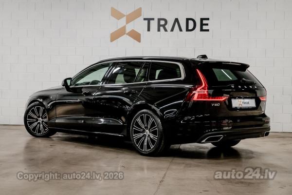 Black Volvo V60 2018 in Parnu, with an engine capacity of 2.00 L and mileage of 194 thousand km for 17990 €, photo 5 on AUTOMOTO.COM.LV