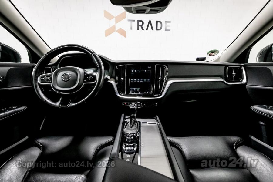 Melns Volvo V60 2018 Pērnava, ar dzinēja tilpumu 2.00 L un nobraukumu 194 tūkst. km par 17990 €, foto 13 vietnē AUTOMOTO.COM.LV