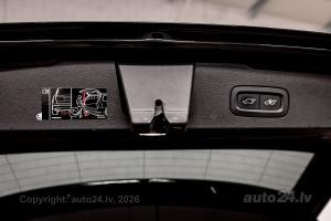 Melns Volvo V60 2018 Pērnava, ar dzinēja tilpumu 2.00 L un nobraukumu 194 tūkst. km par 17990 €, foto 24 vietnē AUTOMOTO.COM.LV