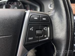 Melns Volvo V60 2018 Limbaži, ar dzinēja tilpumu 2.00 L un nobraukumu 169 tūkst. km par 9750 €, foto 20 vietnē AUTOMOTO.COM.LV