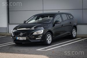 Black Volvo V60 2018 in Riga, with an engine capacity of 2.00 L and mileage of 230 thousand km for 9490 €, photo  on AUTOMOTO.COM.LV