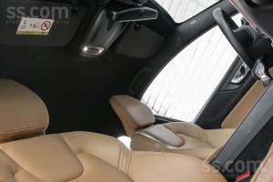 Black Volvo V60 2019 in Tukums, with an engine capacity of 2.00 L and mileage of 168 thousand km for 20777 €, photo 15 on AUTOMOTO.COM.LV