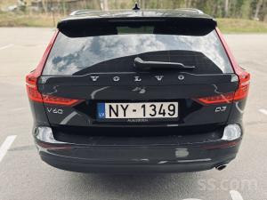Melns Volvo V60 2019 Ogre, ar dzinēja tilpumu 2.00 L un nobraukumu 230 tūkst. km par 14500 €, foto 9 vietnē AUTOMOTO.COM.LV