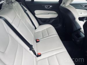 Melns Volvo V60 2019 Ogre, ar dzinēja tilpumu 2.00 L un nobraukumu 230 tūkst. km par 14500 €, foto 15 vietnē AUTOMOTO.COM.LV