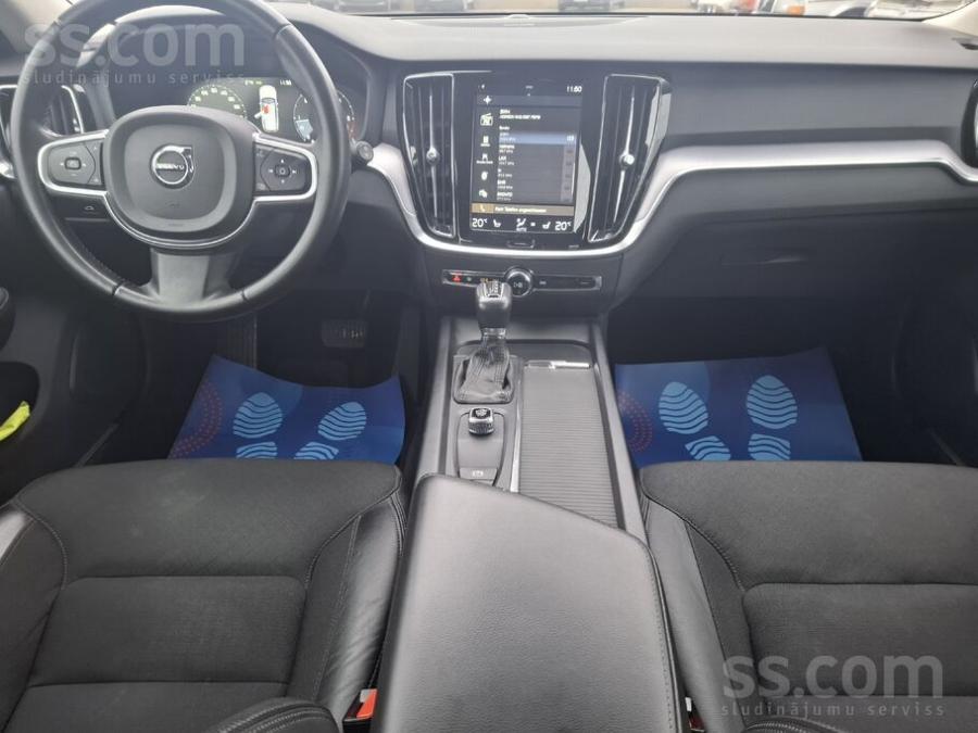 Melns Volvo V60 2019 Talsi, ar dzinēja tilpumu 2.00 L un nobraukumu 210 tūkst. km par 15800 €, foto 12 vietnē AUTOMOTO.COM.LV
