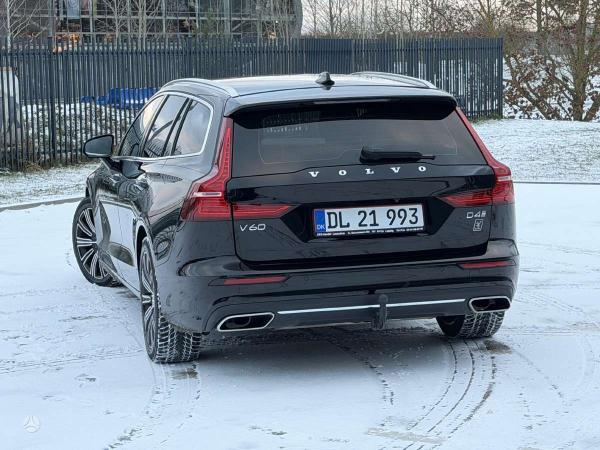 Melns Volvo V60 2019 Jonava, ar dzinēja tilpumu 1.97 L un nobraukumu 290 tūkst. km par 14750 €, foto 6 vietnē AUTOMOTO.COM.LV