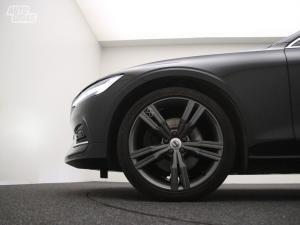Black Volvo V60 2019 in Vilnius, with an engine capacity of 2.00 L and mileage of 230 thousand km for 16699 €, photo 26 on AUTOMOTO.COM.LV
