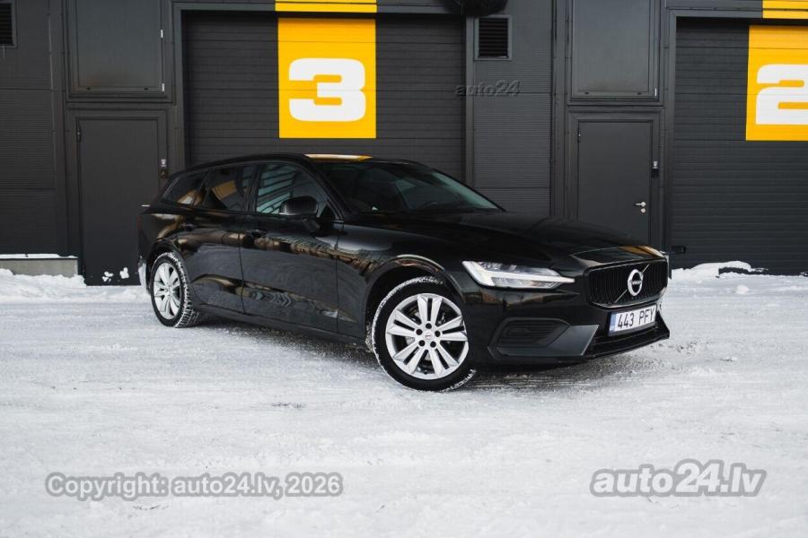 Melns Volvo V60 2019 Tallina, ar dzinēja tilpumu 2.00 L un nobraukumu 325 tūkst. km par 10999 €, foto 3 vietnē AUTOMOTO.COM.LV