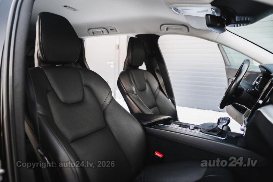 Black Volvo V60 2019 in Tallinn, with an engine capacity of 2.00 L and mileage of 325 thousand km for 10999 €, photo 6 on AUTOMOTO.COM.LV