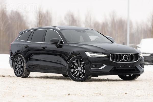 Black Volvo V60 2019 in Riga, with an engine capacity of 2.00 L and mileage of 264 thousand km for 14500 €, photo 1 on AUTOMOTO.COM.LV