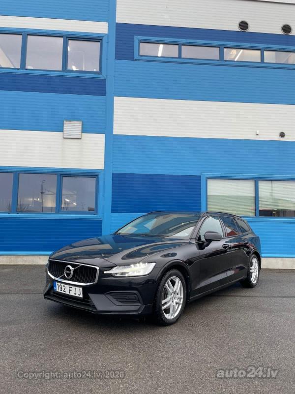 Melns Volvo V60 2019 Tallina, ar dzinēja tilpumu 2.00 L un nobraukumu 205 tūkst. km par 19900 €, foto 5 vietnē AUTOMOTO.COM.LV