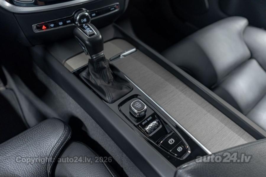 Черный Вольво B60 2019 в Тарту, объемом двигателя 2.00 л и пробегом 129 тыс. км за 22900 €, фото 14 на AUTOMOTO.COM.LV