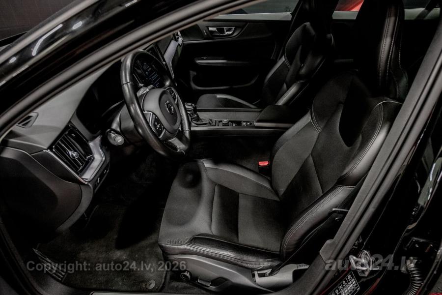 Black Volvo V60 2019 in Parnu, with an engine capacity of 2.00 L and mileage of 287 thousand km for 14999 €, photo 13 on AUTOMOTO.COM.LV