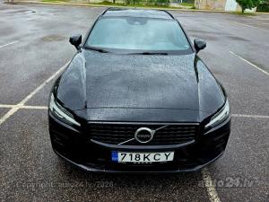 Melns Volvo V60 2019 Tallina, ar dzinēja tilpumu 2.00 L un nobraukumu 195 tūkst. km par 18900 €, foto 5 vietnē AUTOMOTO.COM.LV