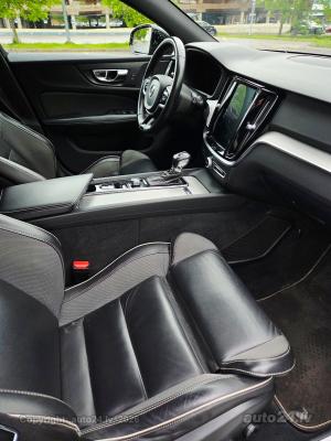 Melns Volvo V60 2019 Tallina, ar dzinēja tilpumu 2.00 L un nobraukumu 195 tūkst. km par 18900 €, foto 10 vietnē AUTOMOTO.COM.LV