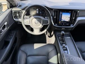 Black Volvo V60 2019 in Riga, with an engine capacity of 2.00 L and mileage of 145 thousand km for 16500 €, photo 9 on AUTOMOTO.COM.LV