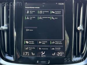 Black Volvo V60 2019 in Riga, with an engine capacity of 2.00 L and mileage of 145 thousand km for 16500 €, photo 15 on AUTOMOTO.COM.LV