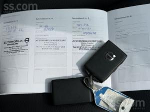 Black Volvo V60 2019 in Riga, with an engine capacity of 2.00 L and mileage of 145 thousand km for 16500 €, photo 27 on AUTOMOTO.COM.LV