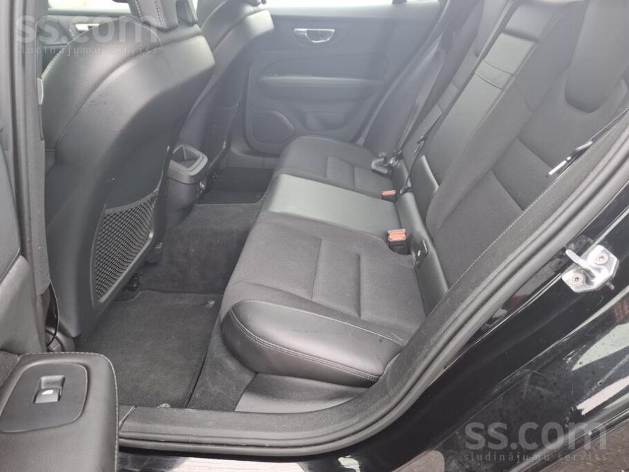 Черный Вольво B60 2019 в Талси, объемом двигателя 2.00 л и пробегом 210 тыс. км за 15800 €, фото 15 на AUTOMOTO.COM.LV
