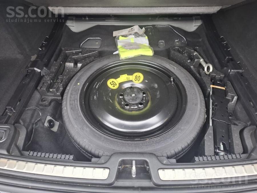 Черный Вольво B60 2019 в Талси, объемом двигателя 2.00 л и пробегом 210 тыс. км за 15800 €, фото 25 на AUTOMOTO.COM.LV