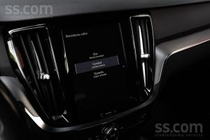 Черный Вольво B60 2019 в Елгава, объемом двигателя 2.00 л и пробегом 246 тыс. км за 14999 €, фото 18 на AUTOMOTO.COM.LV